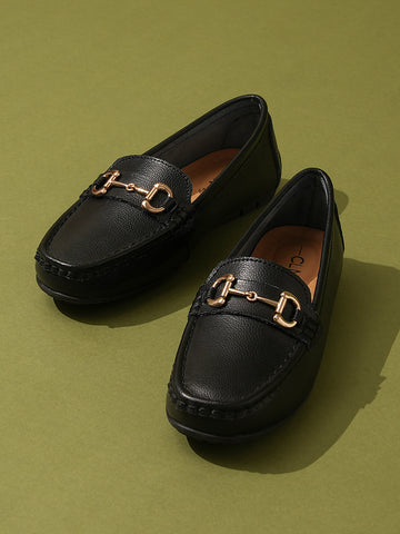 Mules & Loafers – CLN
